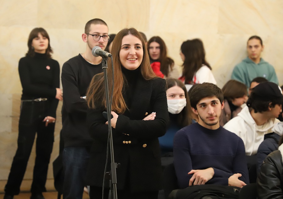 Meeting of Jaba Samushia with Students